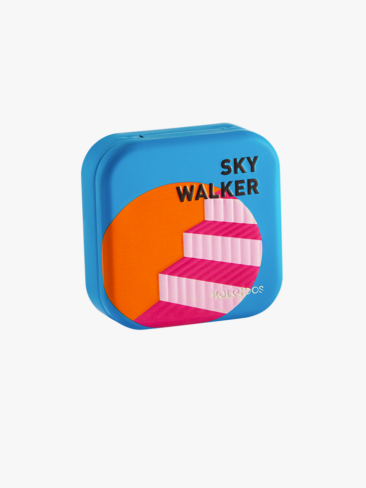 Space Age Highlighter in Sky Walker - Kaleidos Makeup
