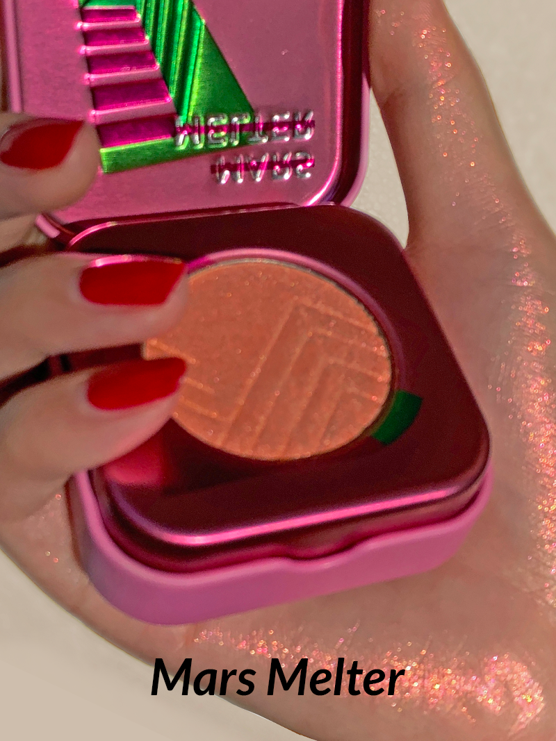 Space Age Highlighter in Mars Melter - Kaleidos Makeup